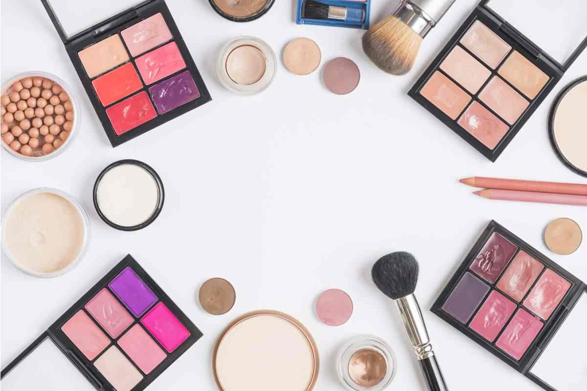 Bridal Makeup Kit – Must Haves Bridal Makeup Kit Essentials